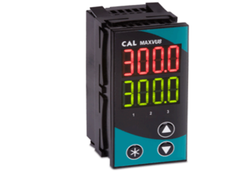 Single Loop Temperature & Process Controllers – MT9